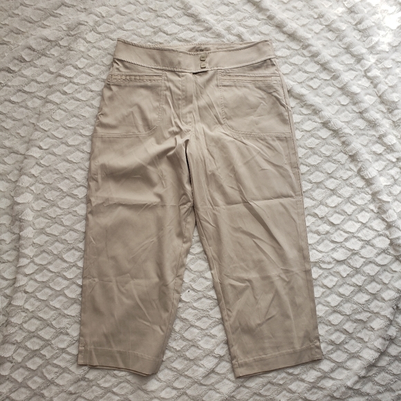 Tail | Pants & Jumpsuits | Nwt Tail Tan Tech Capri Pants | Poshmark